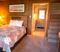 M22 Inn Suttons Bay - Accommodations