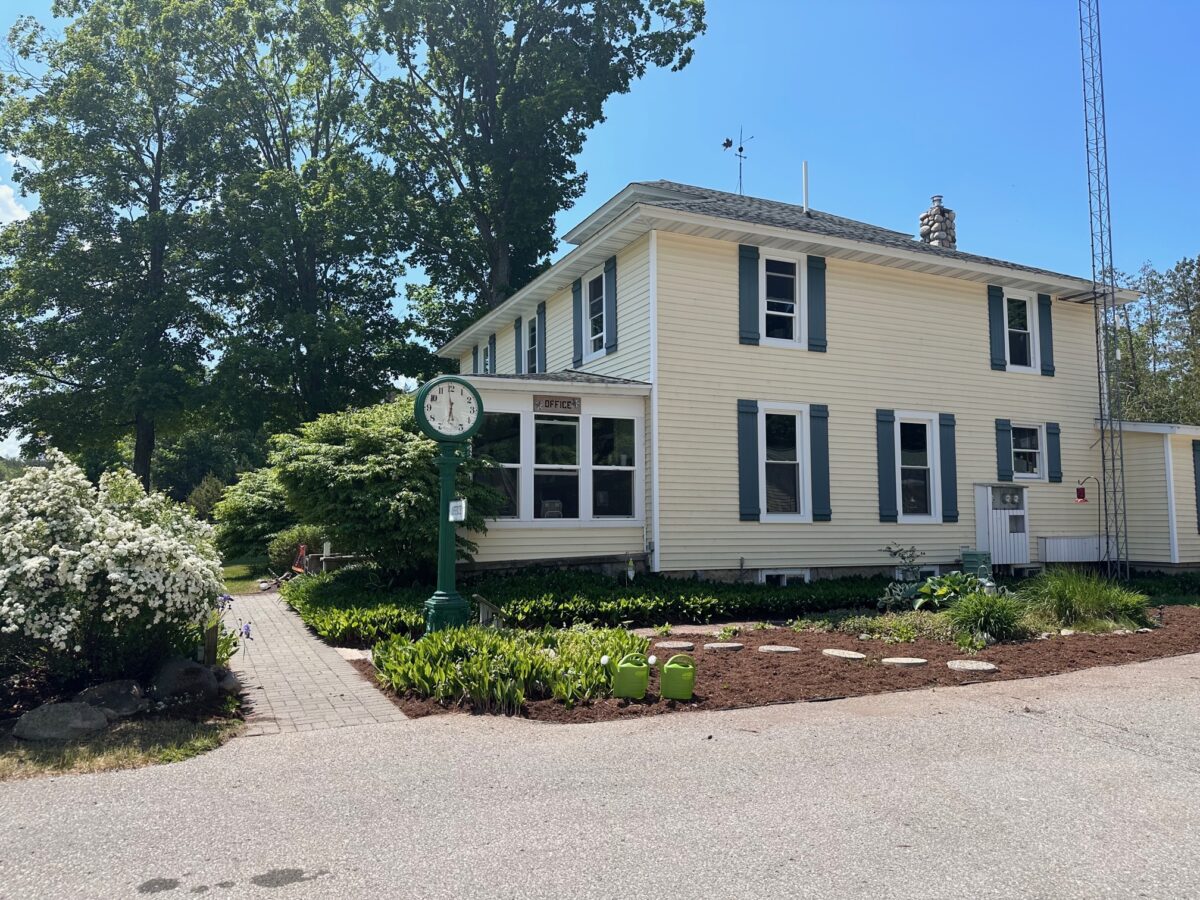 Maple Lane Resort - M22 Inn